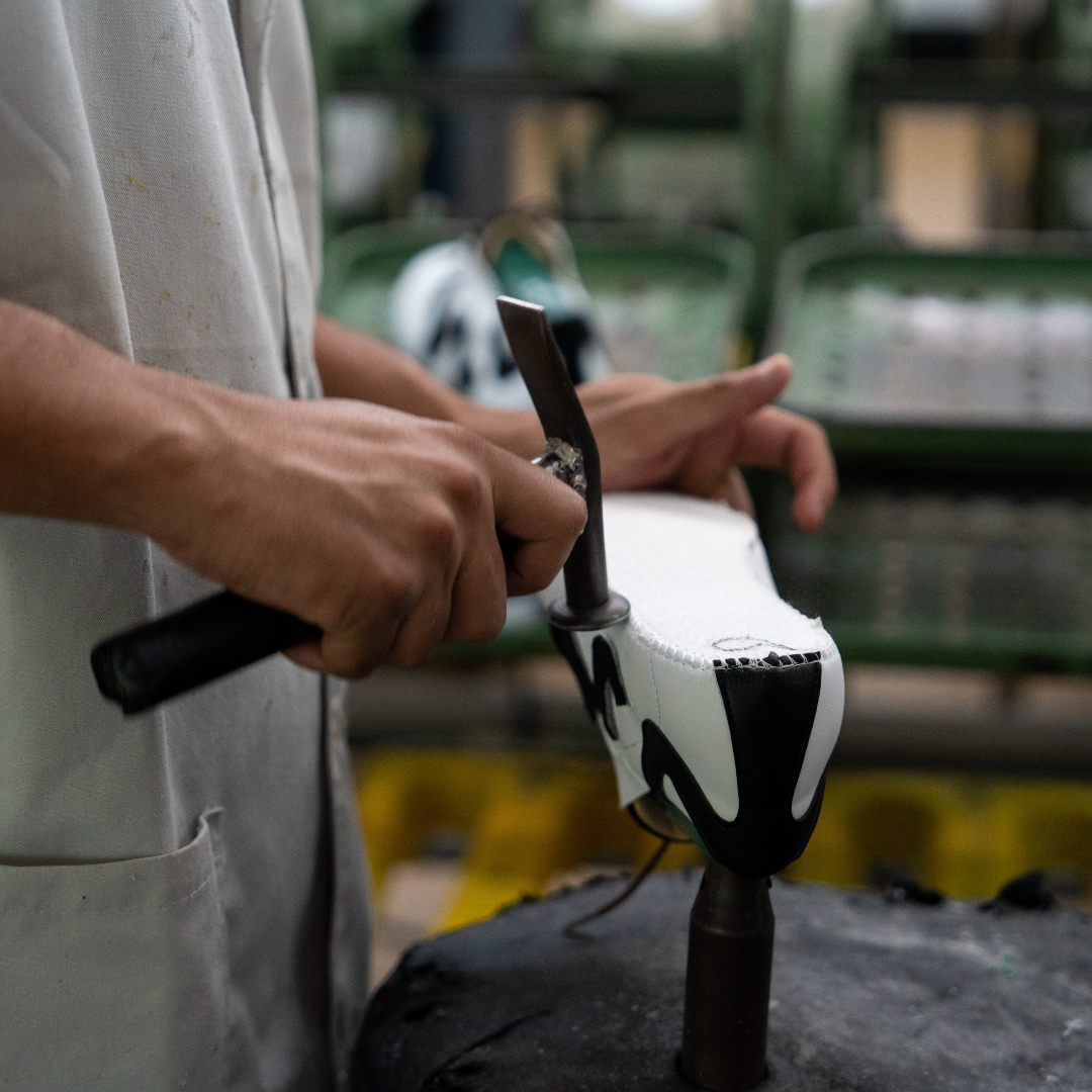 Les avantages des baskets fabriquées en Europe : qualité, traçabilité ...
